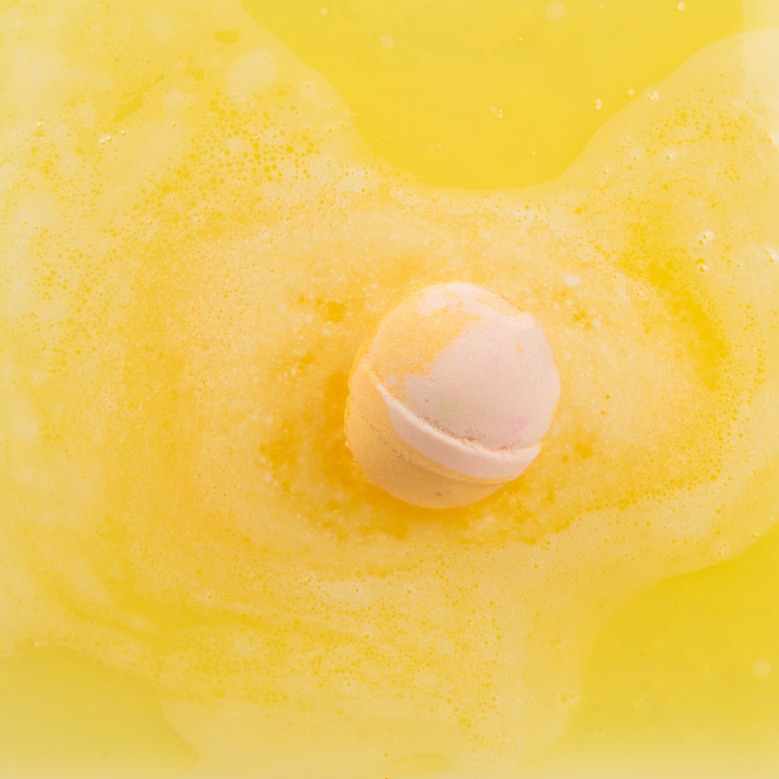 Topaz - Coconut Milk Bath Bomb